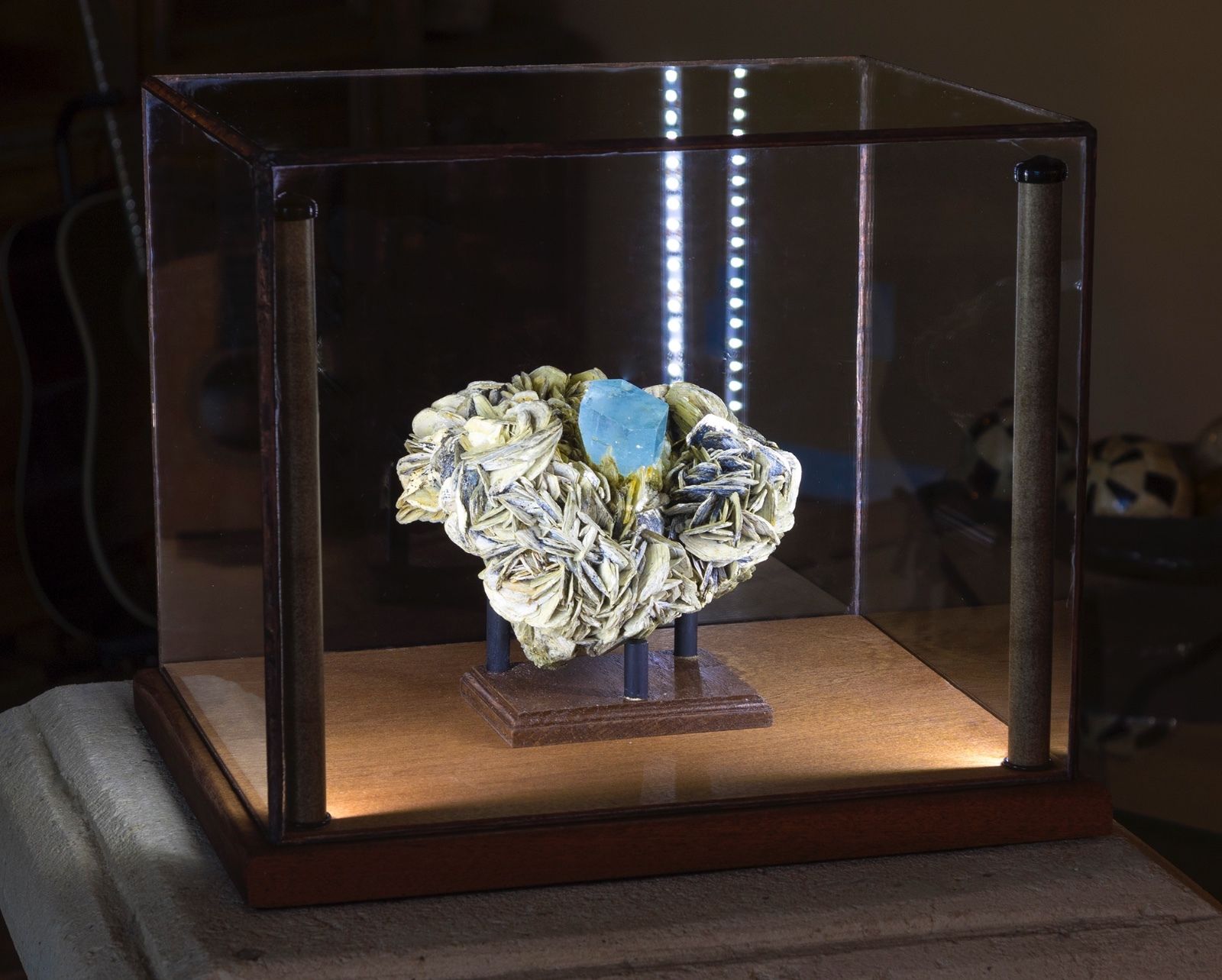 Custom Mineral Displays